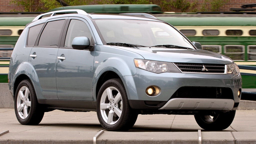 What type of gas does a Mitsubishi Outlander take? [ANSWERED]