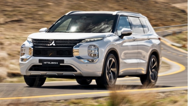 What type of gas does a Mitsubishi Outlander take? [ANSWERED]