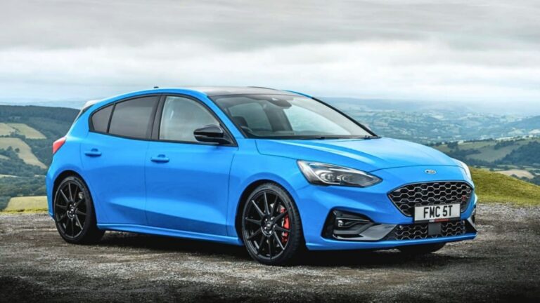 What type of gas does a Ford Focus take? [ANSWERED]
