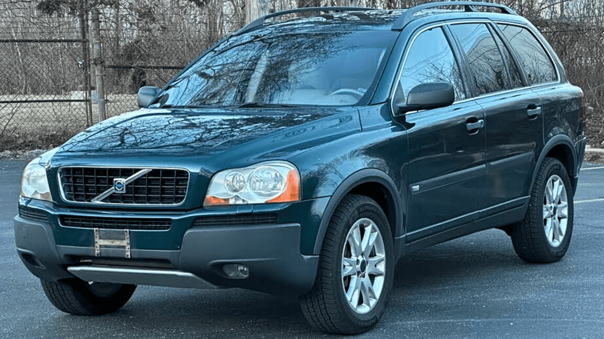 Volvo XC90: Its Best and Worst Years Revealed! [With Stats]