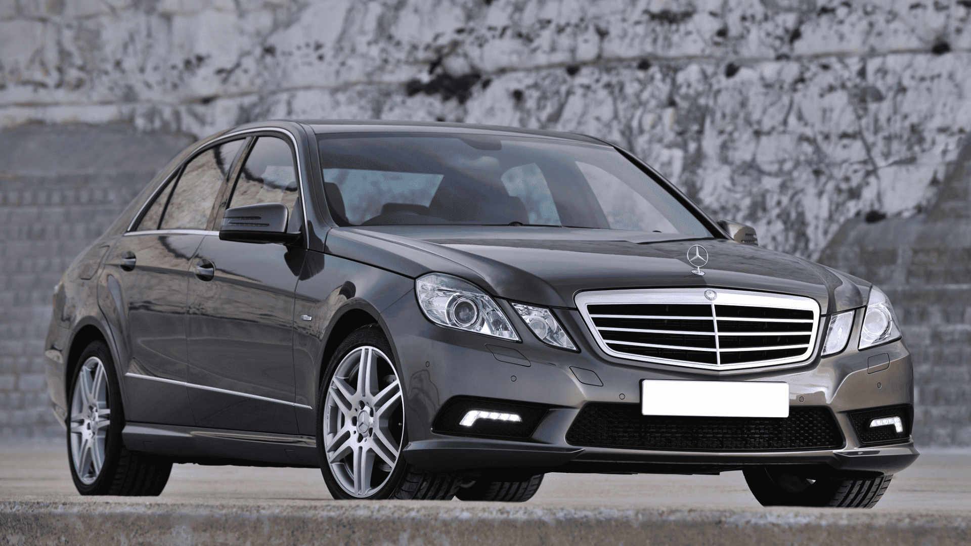 6 Best & Worst Mercedes E-Class Years to Add to Your Garage! [Data-Backed]