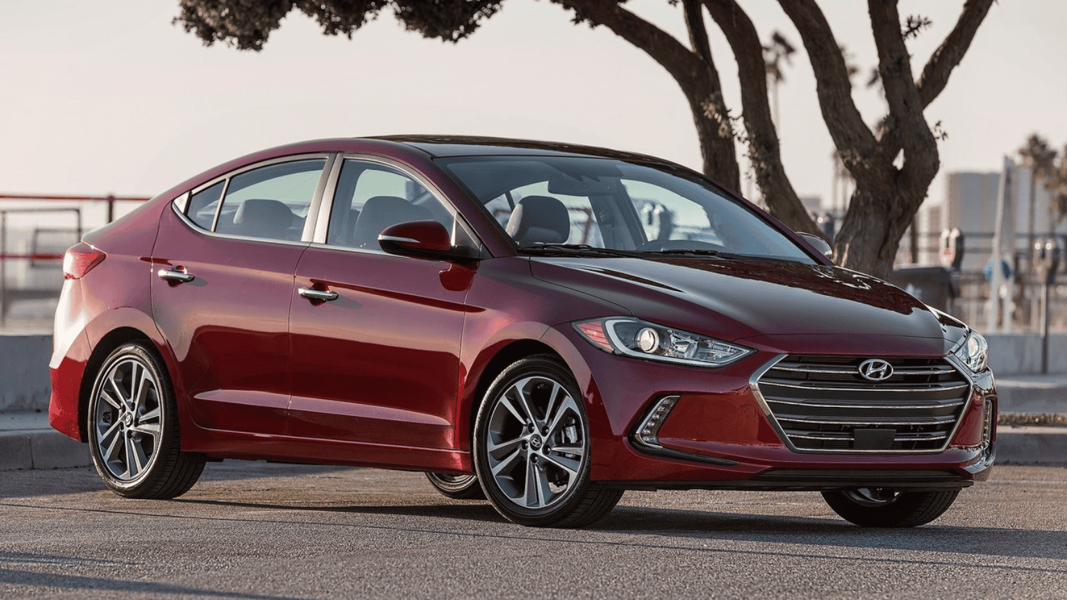 4 Splurge-Worthy Elantra Years and 6 Bad Years to Avoid