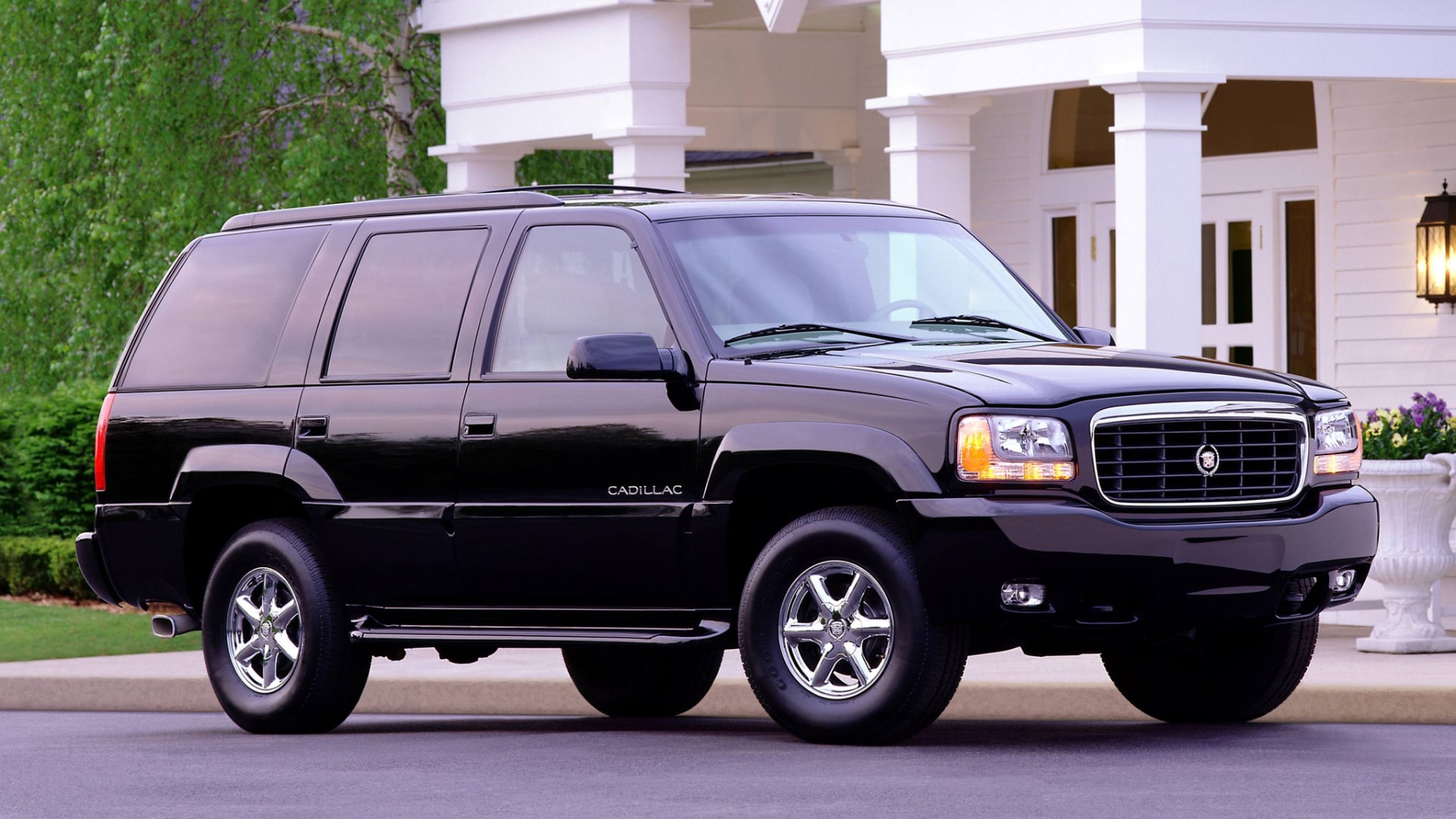 5 Cadillac Escalade Years That Rule (And 4 That Flop) [2025]
